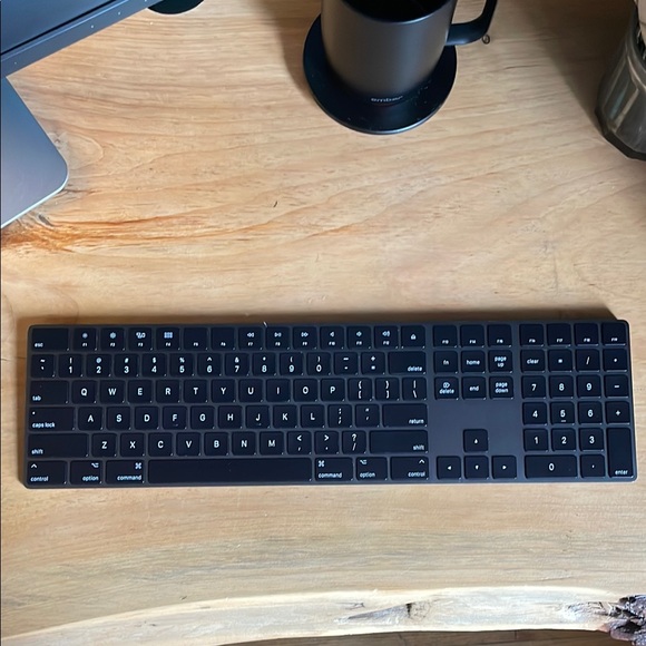 Apple | Computers, Laptops & Parts | Apple Wireless Magic Keyboard ...